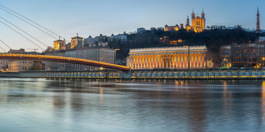 Vol Lomé - Lyon pas cher | dès 713 € | vols.idealo.fr